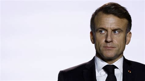 Политик Филиппо Макрон готовит госпереворот во Франции — РТ на русском