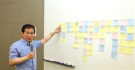 Lig넥스원 소개하는 이효구 부회장