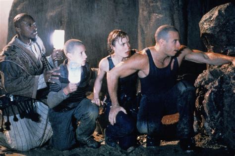 Pitch Black Planet Der Finsternis Film 2000 Moviepilot