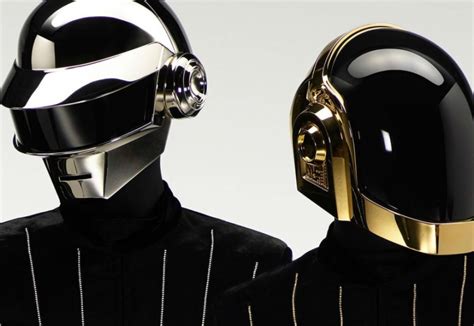 Infinity Repeating La Canción Inédita De Daft Punk Con Julian