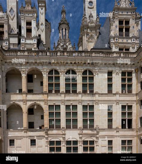 Chateua De Chombard Period French Renaissance Architecture That Blends