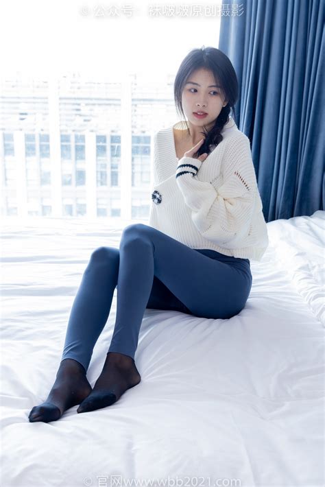Bobosocks袜啵啵 No389 奶油 长靴、高跟凉鞋、黑丝（脚尖加固款）、瑜伽裤裤里丝、裸足（超长花絮版） 微图坊