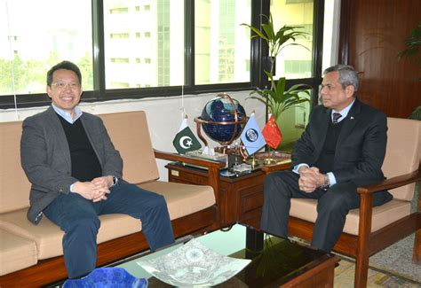 Director Icces China Visits Comsats Secretariat Comsats Secretariat