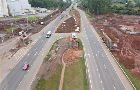 Ccr Viasul Realiza Içamento De Vigas De Novo Viaduto Em Estrela