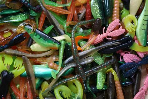 8 Best Plastic Worms For Bass Fishing Fishing Munk