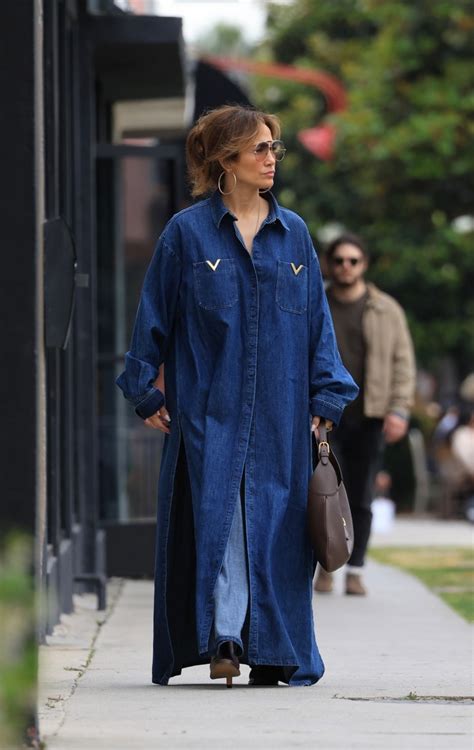 Jennifer Lopez Wore A Dramatic Jean Dress To Shop For Furniture In La