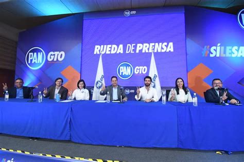 Dejan Regidores Y Liderazgos Movimiento Ciudadano Se Afilian Al PAN