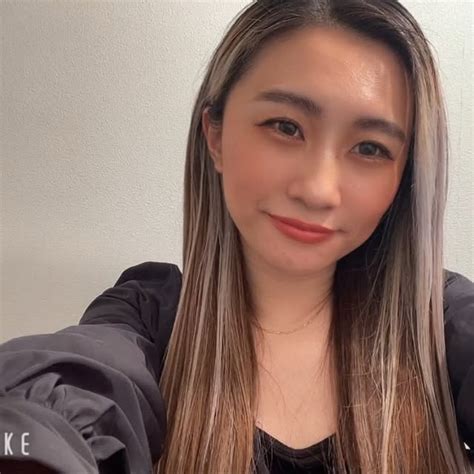 𝐈 𝗺 𝐄𝗺𝐢𝐎 emi co on threads