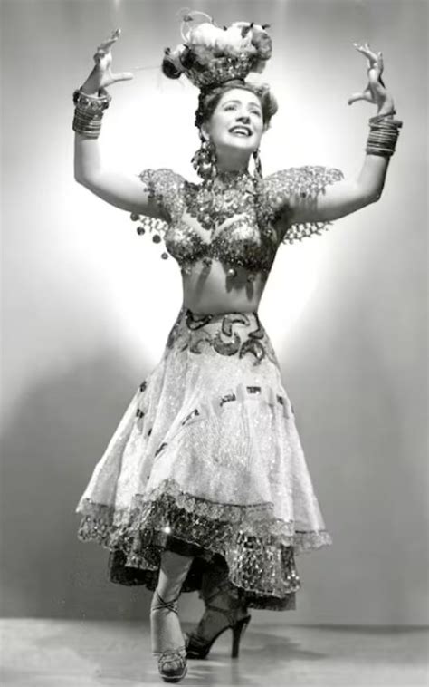 María Antonieta Pons La Rumbera Cubana Que Hipnotizó A México Con Su
