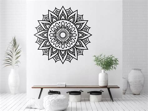 Naklejka dekoracyjna na ścianę motyw MANDALA BOHO ROZETA FOLK 44x44