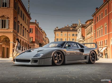 Tuning Ferrari F40 Competizione