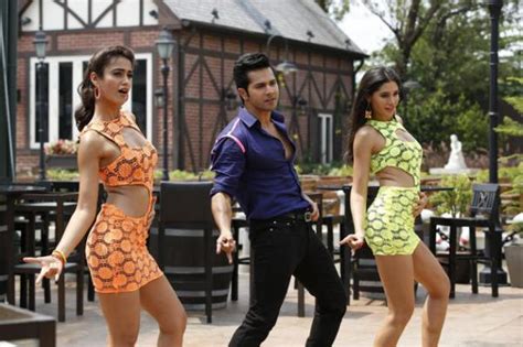 Varun Dhawan With Leading Ladies Ileana And Nargis Veethi