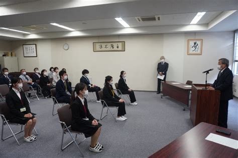 令和4年度 特待生証授与式を行いました 【医療にまっすぐ。岐阜医療科学大学】岐阜医療科学大学 Gums