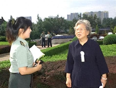 彭德懷一生剛正不阿，侄女與他如出一轍，被人稱作「軍中女包公」 每日頭條
