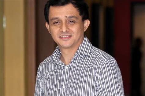 Ahmad Idham Pertaruh Pelakon Tiga Negara Dalam Tembus Hiburan Mstar