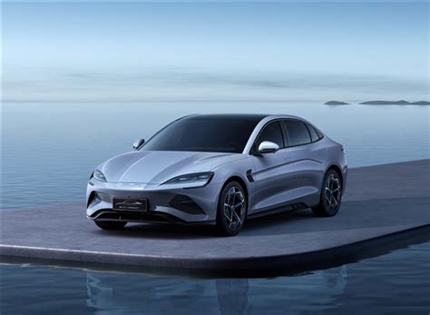 車身、電池合二為一！比亞迪海豹上市：2098萬起 ⎝⎛codingnotecc