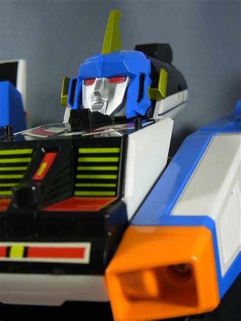通販早割 トランスフォーマー 総司令官 ダイアトラス C 348