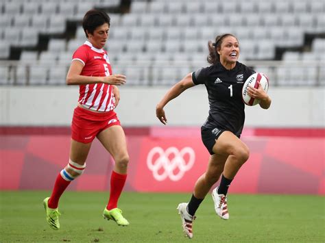 Media Zone Star Ruby Tui Fulfills Her Dream As New Zealand Win Womens Rugby Sevens Gold Infobae