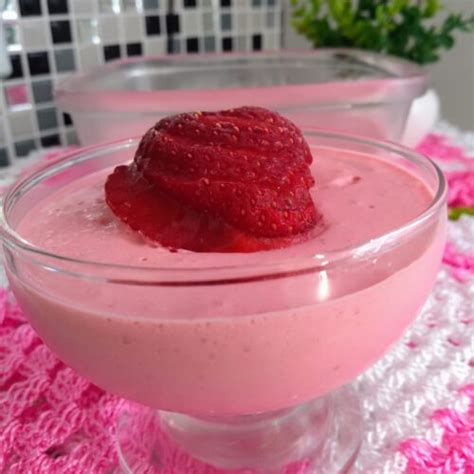 Mousse De Morango Com Iogurte Natural Receitas De Todos