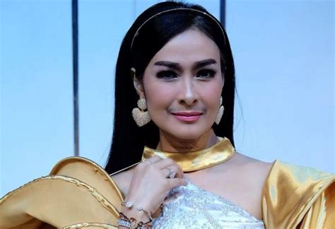 Dibilang Cewek Berkumis Nafsuan Iis Dahlia Akui Nafsunya Gede Gue