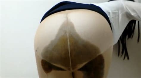 Japanese Girl Explode Diarrhea In Her Panty