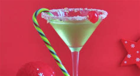 Cóctel Grinch La bebida perfecta para celebrar por lo grande esta