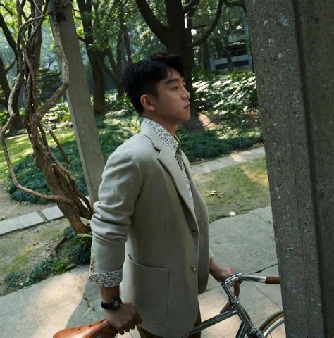 上海疫情下的明星：孙俪蔡少芬互帮互助，郭敬明独自排队做核酸 彭于晏 陈龙 郑恺