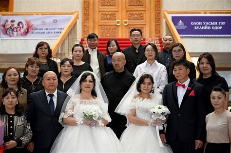 “Олон улсын гэр бүлийн өдөр” өөр 70 хос хуримлалаа Humanz