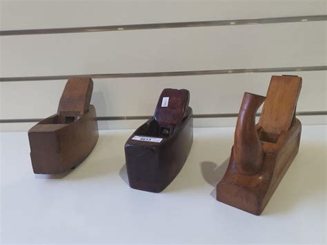 At Auction 3 X Vintage Wood Working Smoothing Planes Incl Garantie E