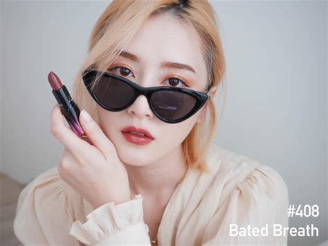 朱綺綺 我愛我的唇 我愛我的眼 我愛我漸漸學會愛自己！ · M·a·c Love Me Lipstick
