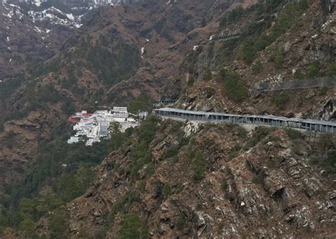 Vaishno Devi Temple Katra Info History Photos Location