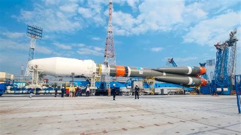 Instalan el cohete para la nueva misión lunar de Rusia Diario Octubre
