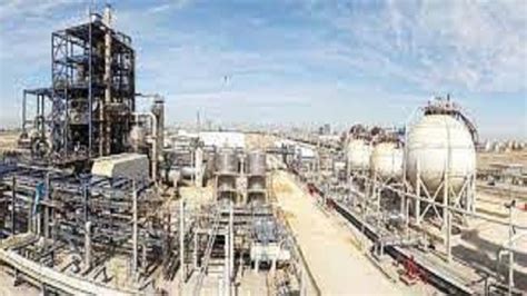 اختصاص ۱۲۰۰ میلیارد تومان به راه‌اندازی پتروشیمی ابن‌سینا