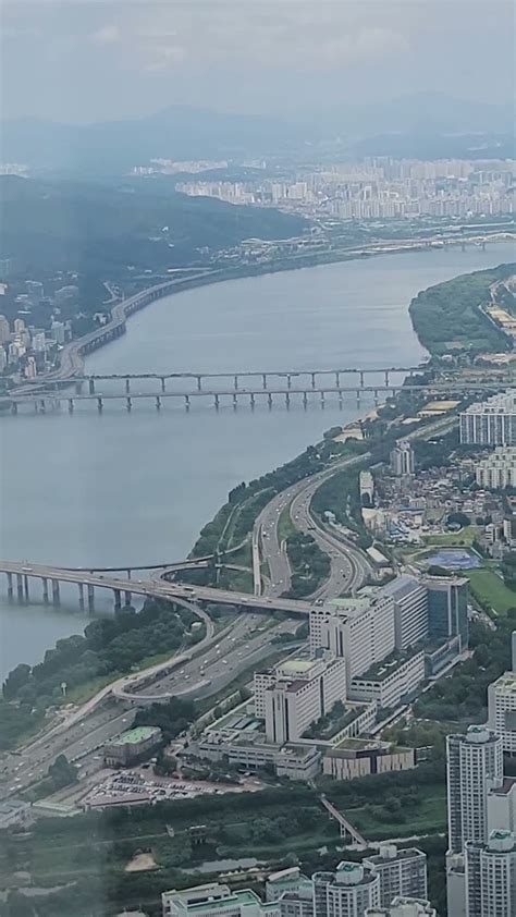 123층 전망대에서 바라본 한강 관광객 여행 Travel 서울 Youtube