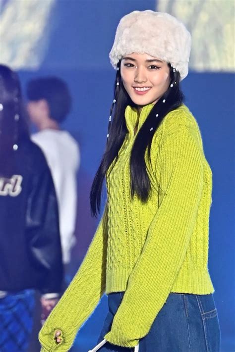 櫻坂46特集・小林由依、土生瑞穂、山﨑天が最新冬アイテムに身を包み登場！ランウェイで見せるかっこかわいい姿にファン歓喜‼＜tgc 北九州