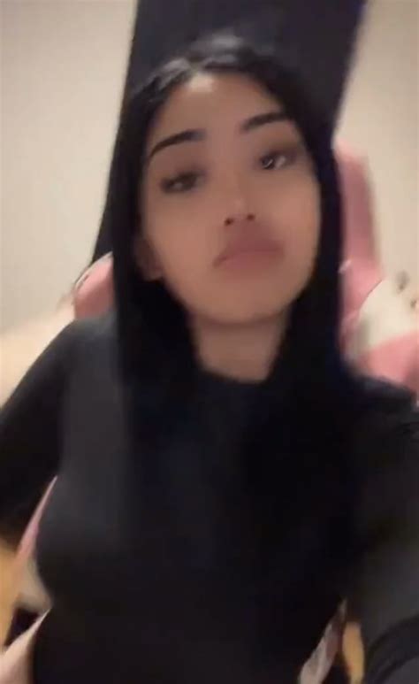 HII, gimme sun compliments I need attention 😕🙁😞 : r/SendMeCompliments
