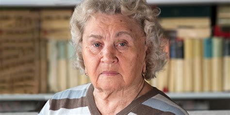 Mi Madrastra Me Hizo Dormir En Un Cobertizo Y Dio Mi Habitación A Sus Hijos Mi Madre Le Puso