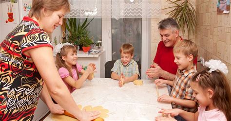 მეექვსე შვილის გაჩენასაც აპირებ უბრალოდ სამსახურში გასვლა არ მინდა