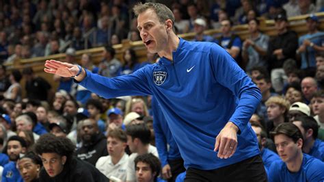Jon Scheyers 3 Word Halftime Duke Message After Blowing Big Lead Vs