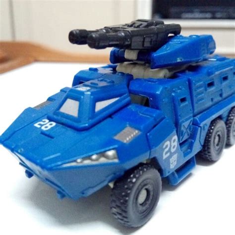 Transformers Hftd Breacher Hobbies And Toys Toys And Games On Carousell