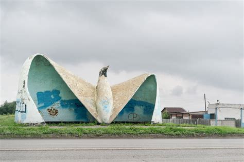 Christopher Herwig's Soviet Bus Stops Volume II: More surprising sights ...