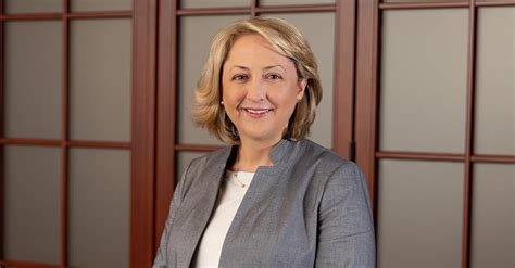 Elizabeth Hogan On Linkedin Excited To Share The News Of My Move To