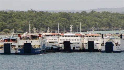 Jadwal Kapal Ferry ASDP Kupang NTT Kamis Februari KMP Lakaan Kupang Larantuka Pos