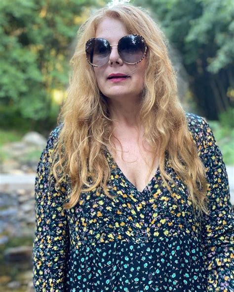 Ariane Seguillon Actress Age Wiki Height Boyfriend Net Worth