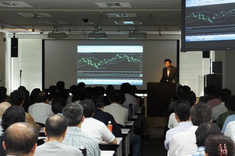 沿革 クロスリテイリング株式会社 個人投資家を応援