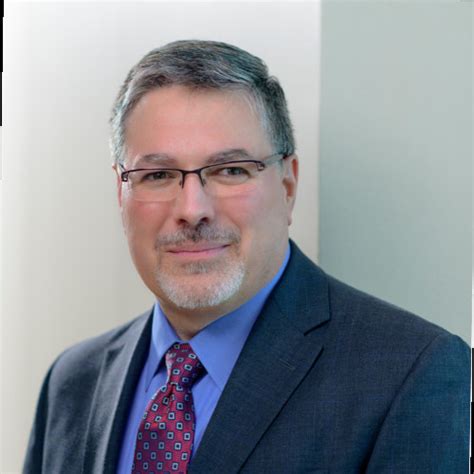 orchestrating complex workflow with ensuring reliability and scalability in