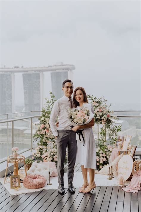 sunset rooftop proposal at vue singapore by lily and co