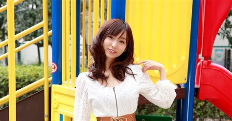 Risa Yoshiki Cute In Lace Decoration Dress K Mall