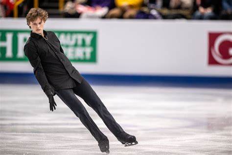 Shoma Uno Leads Ilia Malinin After Mens Short Program In World Figure