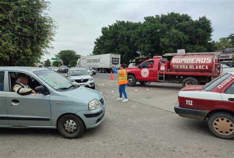 Camioneta Choca Contra Conductora De Motoneta En Tierra Blanca